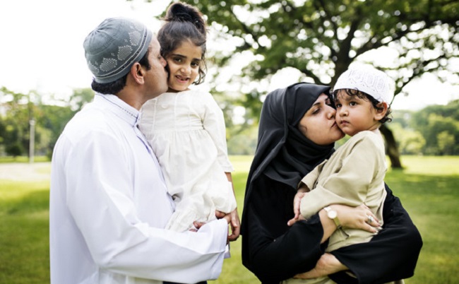 Membangun Keluarga Bahagia Cara Islam – SUARAISLAM.ID