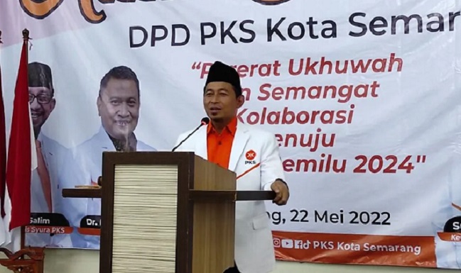 Politisi PKS: Pertahankan Bansos bagi Anak Yatim Piatu di APBN 2023 ...