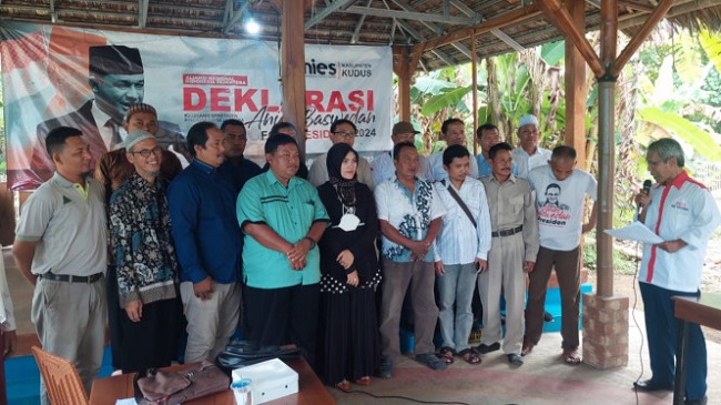 Relawan Simpul ANIES Kudus Deklarasi Dukung Anies Baswedan Capres 2024 – SUARAISLAM.ID