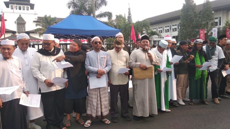 Aksi Jilid Dua, API Jabar Desak Gubernur Jabar Hentikan Pembangunan ...