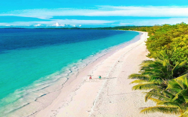 Ditempuh dengan Perjalanan Panjang untuk Berkunjung, tapi Tual Memang ...