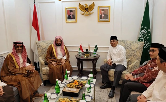 Imam Masjid Nabawi Syekh Ahmad Al-Hudhaify Kunjungi Kantor PBNU ...