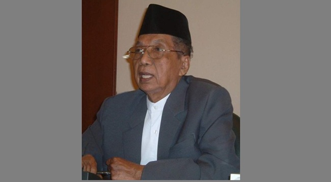 Catatan (Alm) H. Ridwan Saidi: KH. Yusuf Hasyim Pejuang Hingga Hembusan ...