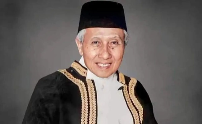 Ekologi-Sufistik dan Keteladanan Abah Anom – SUARAISLAM.ID