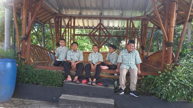 Indahnya Kebersamaan Kehidupan di Pesantren – SUARAISLAM.ID